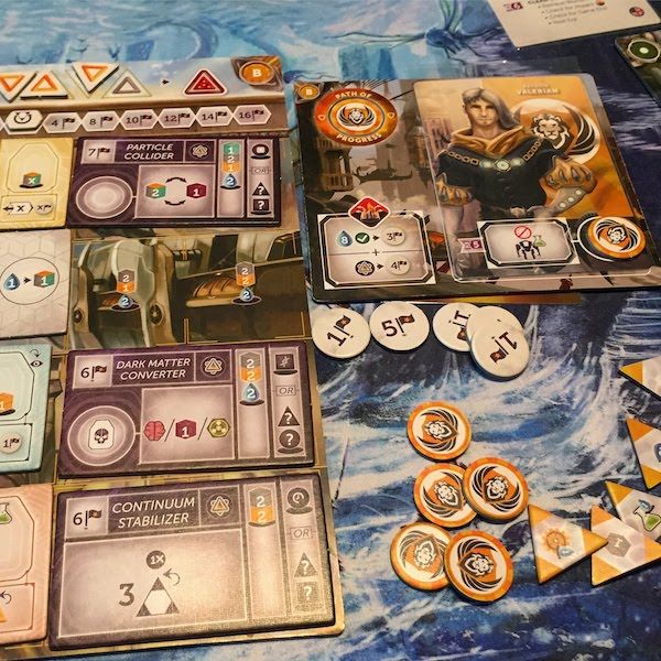 Reseña Anachrony - Muevecubos